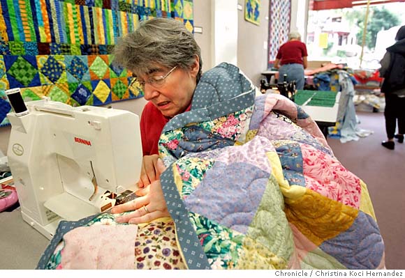 HURRICANE KATRINA: Local Response / Quilters' patchwork relief effort ...