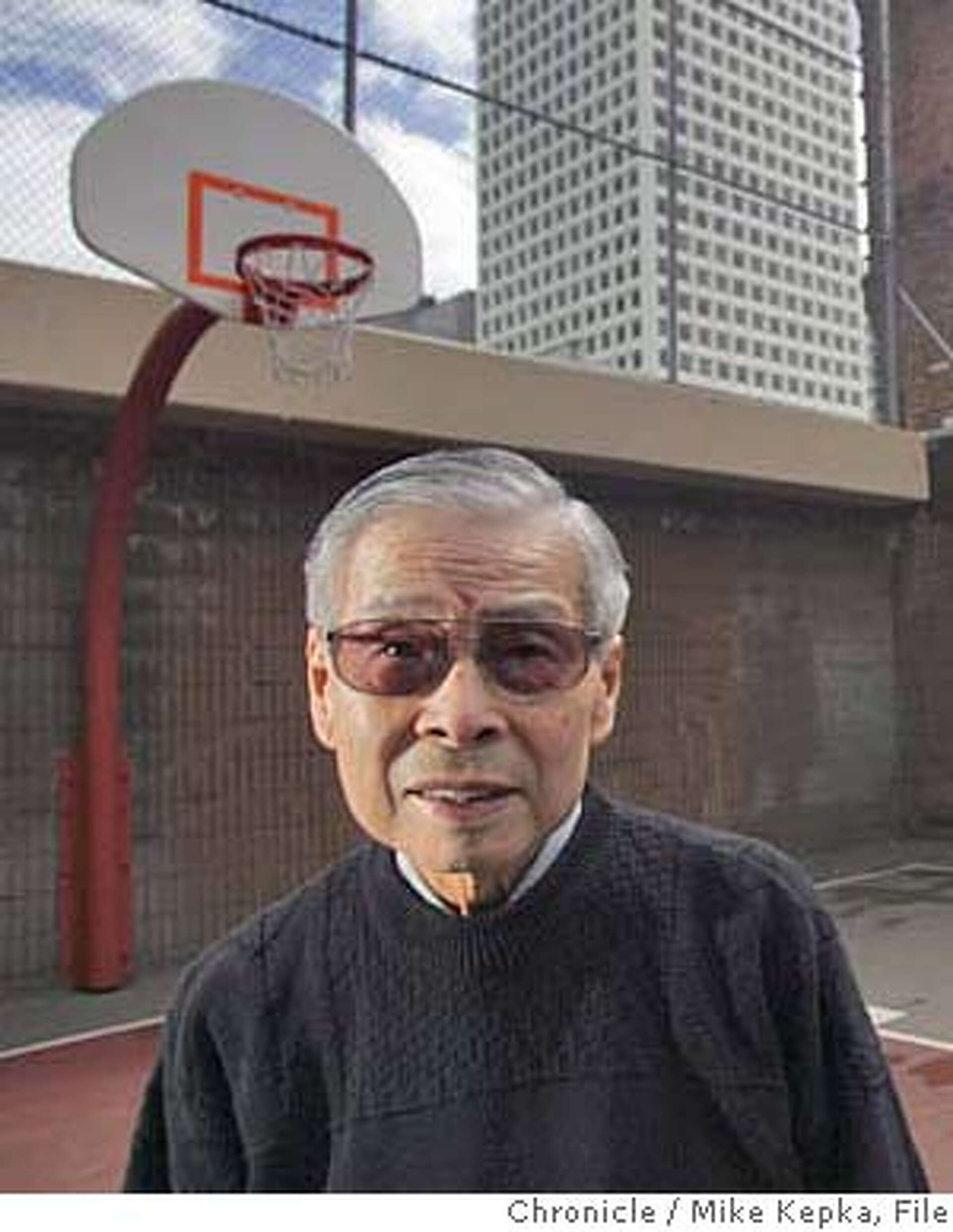 Willie Wong -- 1940s basketball star