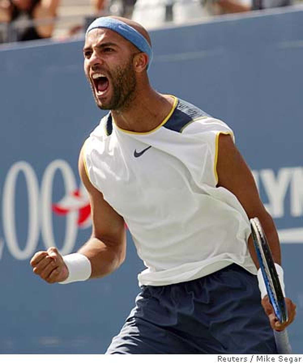 Blake lights up Open after long journey back