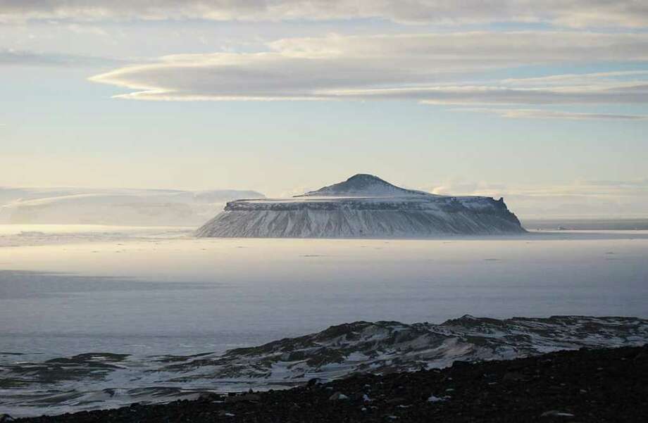 91 volcanoes uncovered beneath Antarctic ice - SFGate