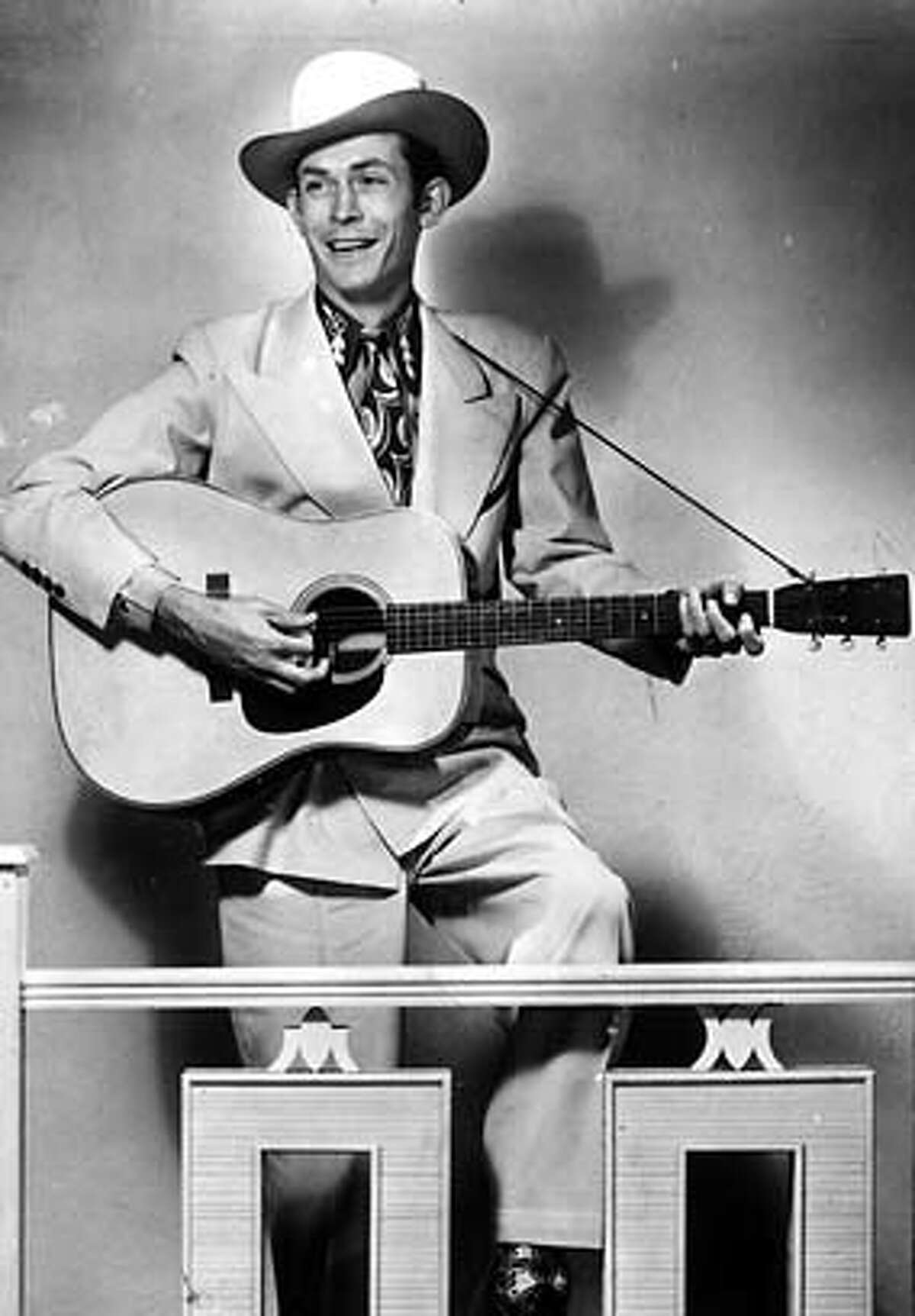 Singer-songwriter stays focused on her muse, despite inevitable shadow ...