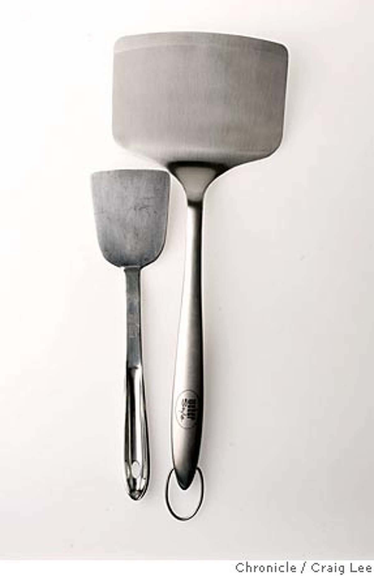 Big Fish / Yes, you can grill a whole salmon if you stick to this step ...