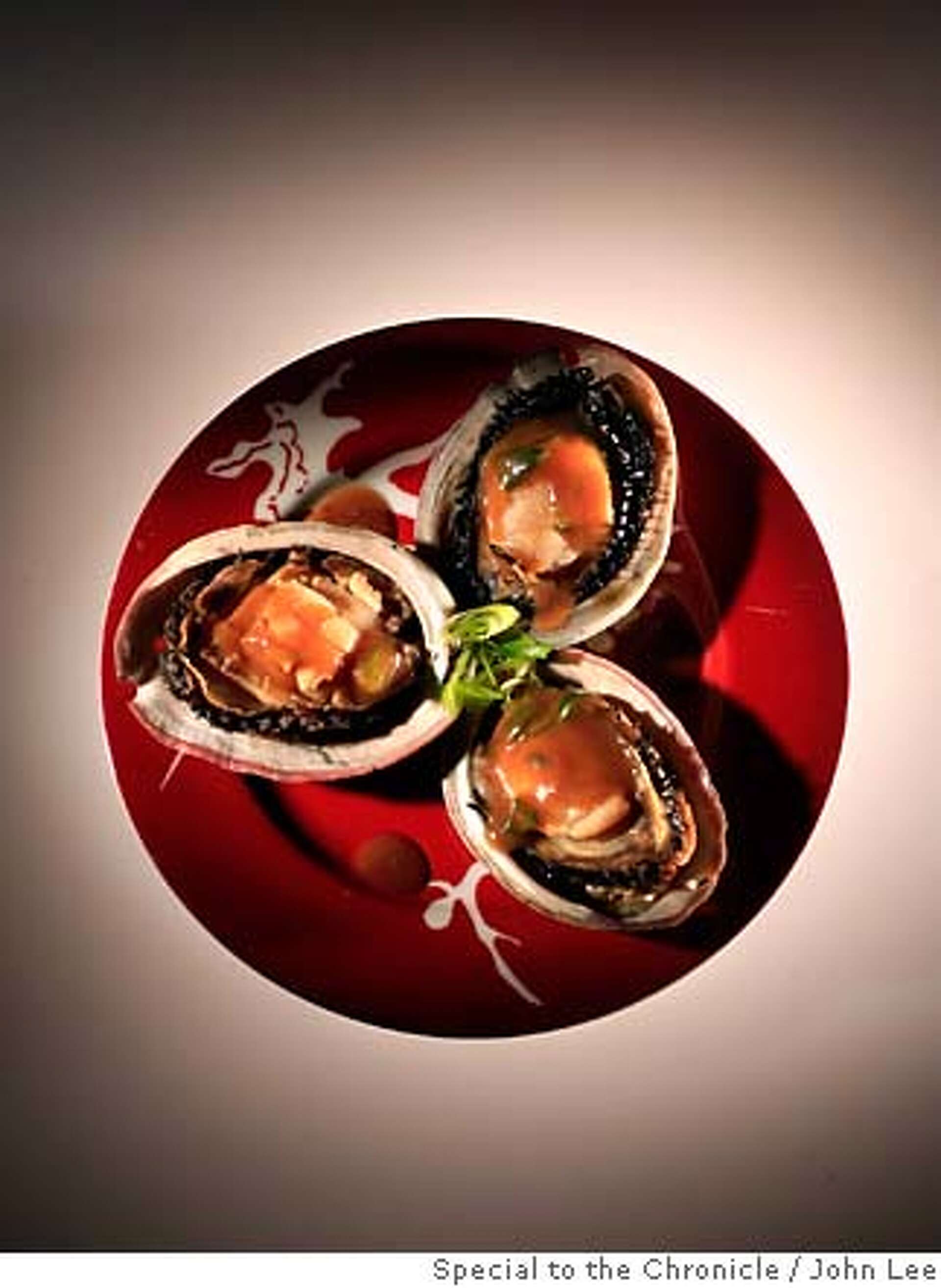 Abalone's luster grows / Eco-friendly aquaculture lures endangered ...