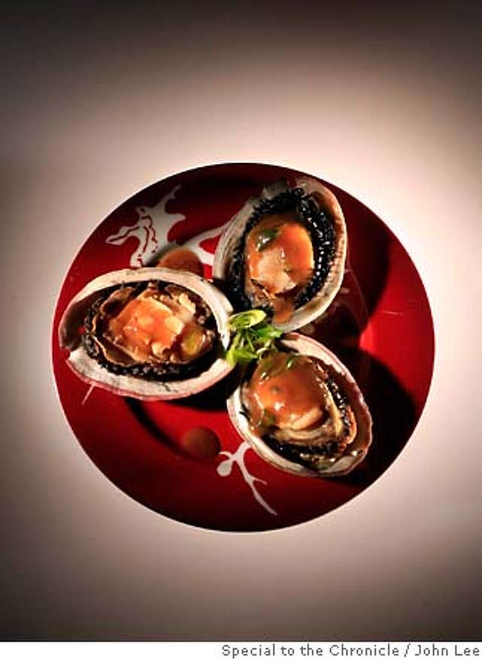 Abalone's luster grows / Eco-friendly aquaculture lures endangered ...