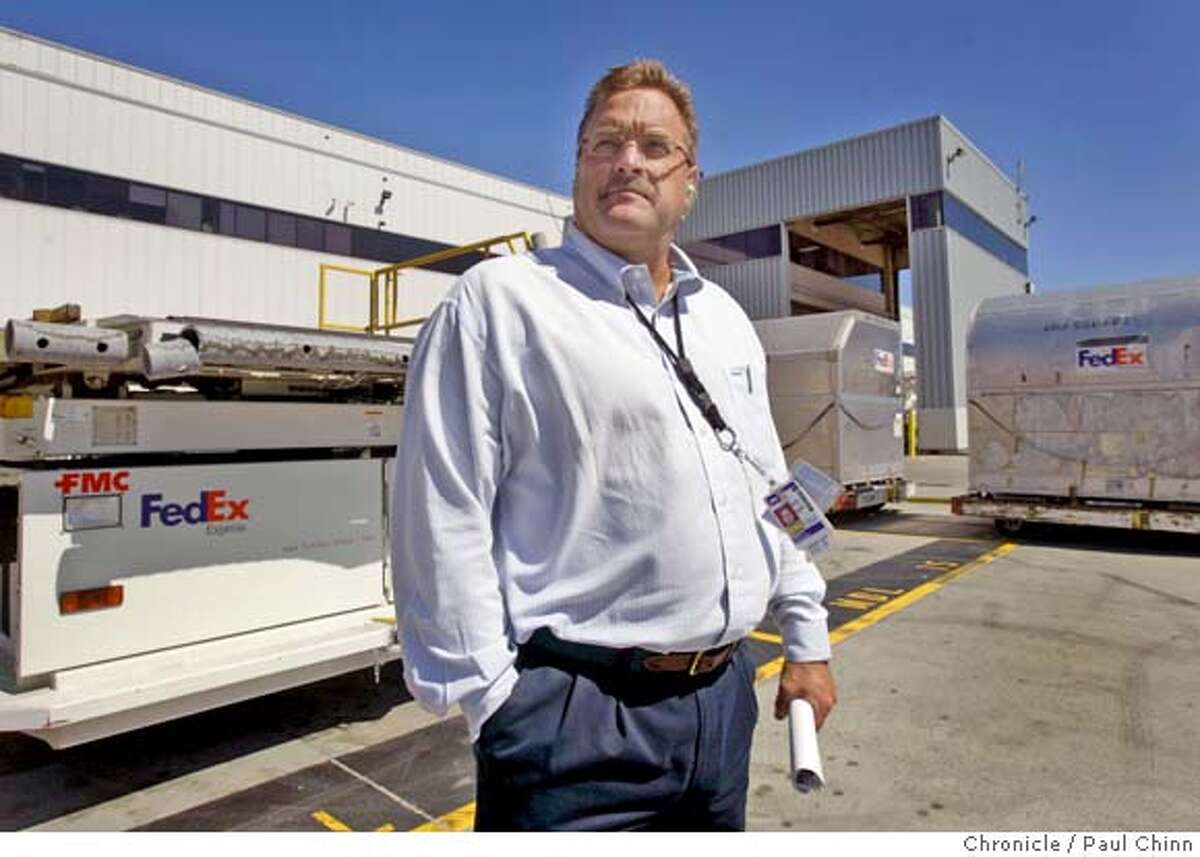 Delivering solid growth / FedEx plans to expand its Oakland hub
