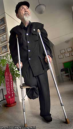 Forced labor / Men who worked in Japanese mines during World War II sue ...