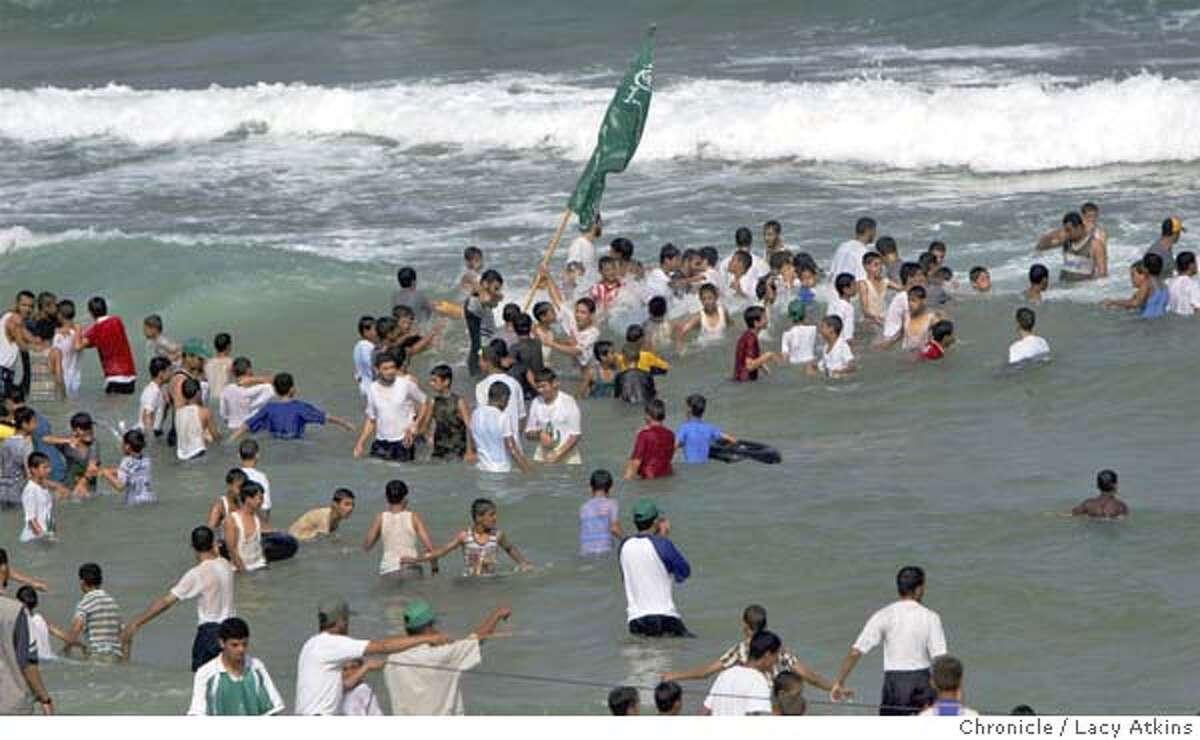 Hamas camp: Sun, fun ... indoctrination / What Palestinians view as ...