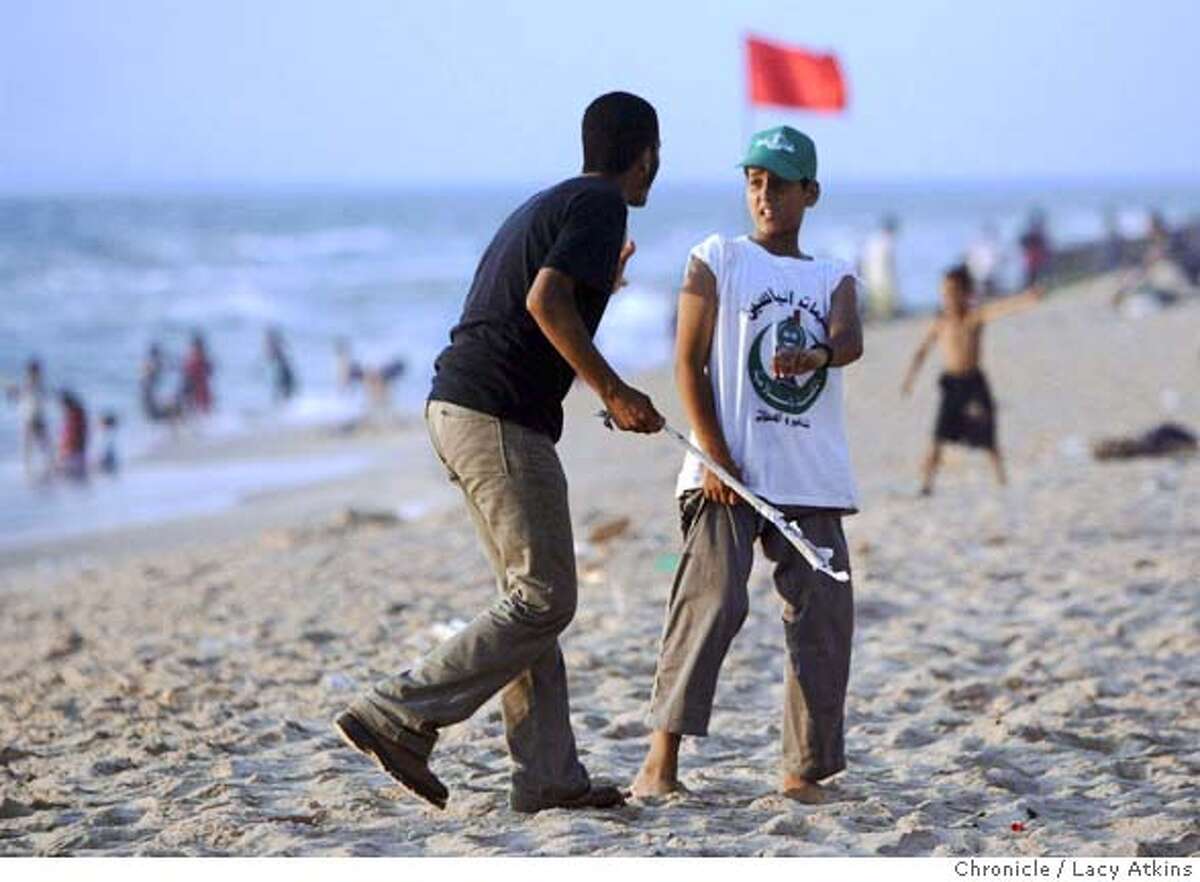 Hamas camp: Sun, fun ... indoctrination / What Palestinians view as ...