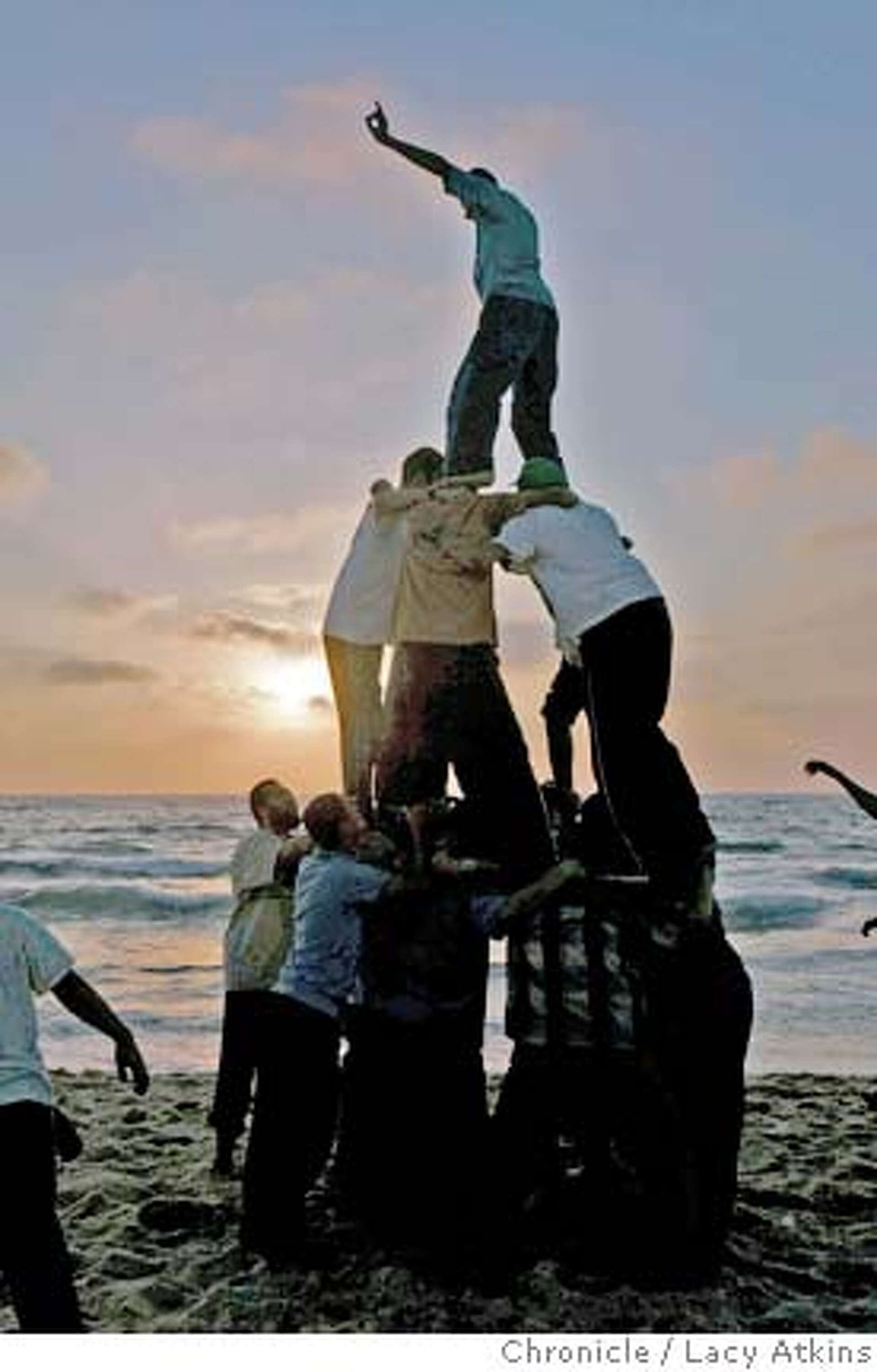 Hamas camp: Sun, fun ... indoctrination / What Palestinians view as ...