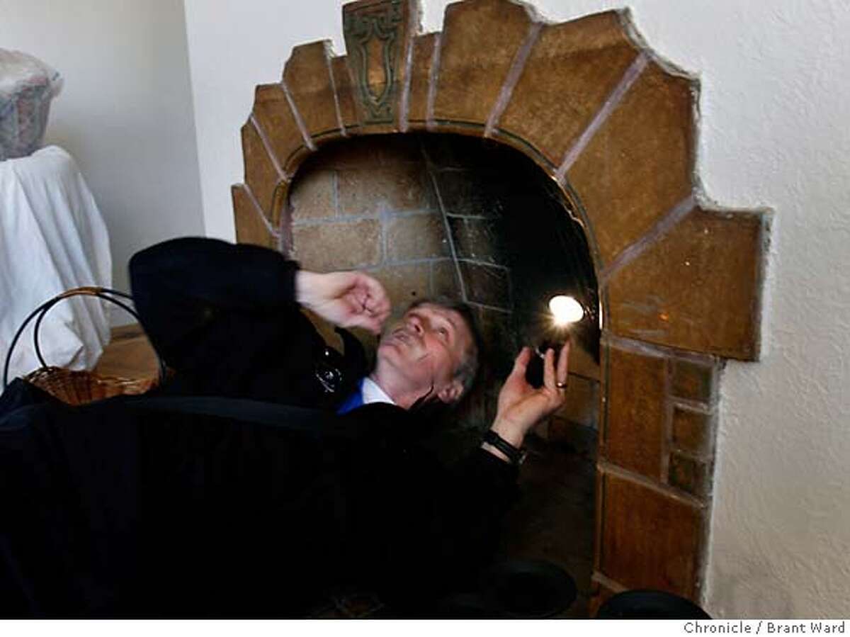 HOUSE CALLS / Inspectors look for potential problems before properties ...