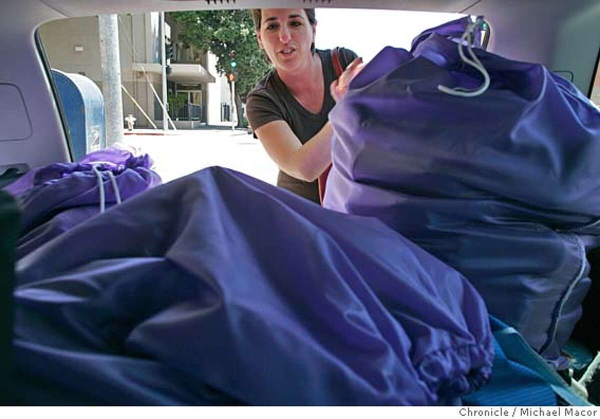 BAY AREA / Outgrown shoes find new feet / Berkeley mom collecting ...