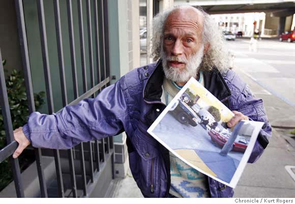 SAN FRANCISCO / Photos, tape of arrest of parolee who died