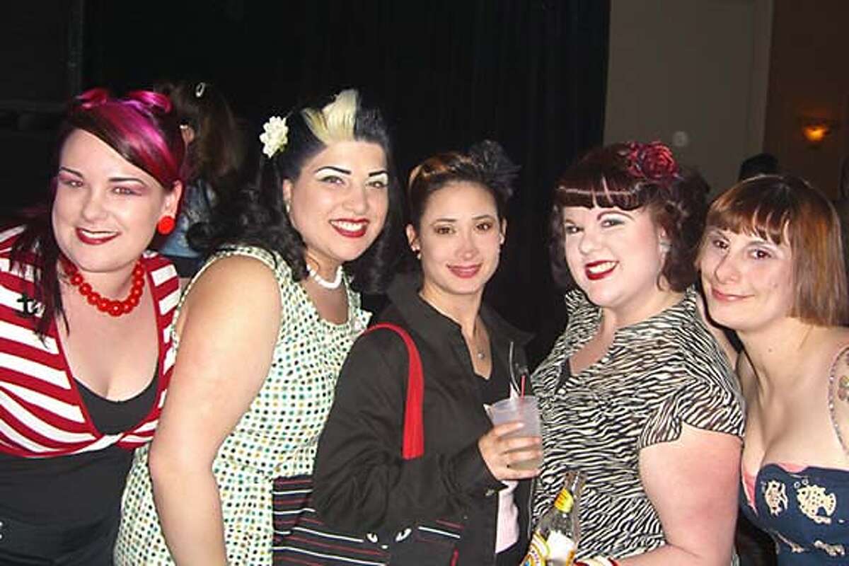 PIN CURLS AND PISTONS / Hot rod babes not afraid to keep motors running ...