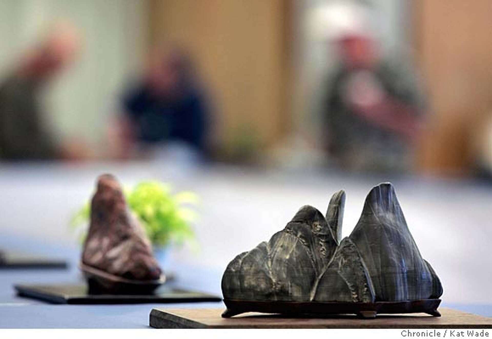 Stone seekers / California is a hotbed for aficionados of suiseki ...