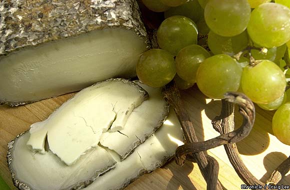Creamy goat cheese with a kick