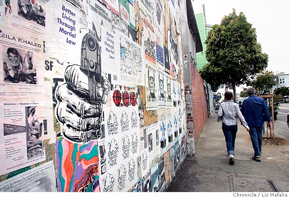 Police station turns into wall of free speech