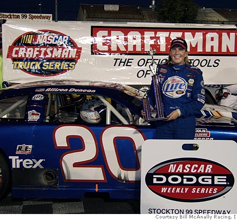 SPORTS / Duncan revs up for NASCAR success