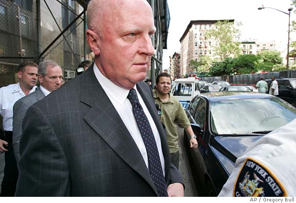 Tyco's Kozlowski guilty of fraud / Aide convicted also; jury in second ...