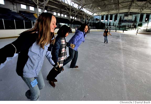BERKELEY / City calls ice rink cooling system a 'hazard to life'