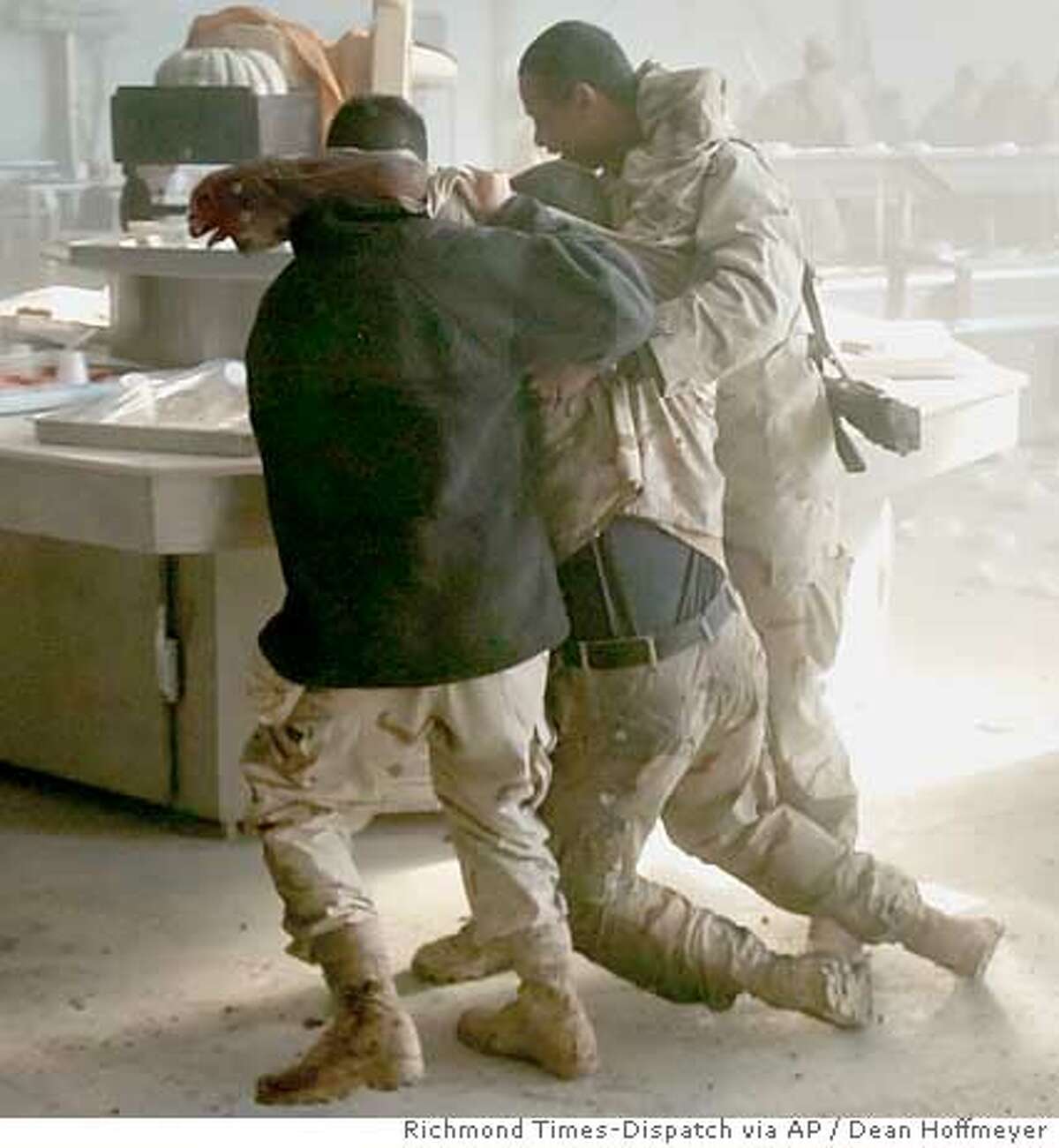 Attack on U.S. base kills 22 at mess tent / Mosul bombing one of ...