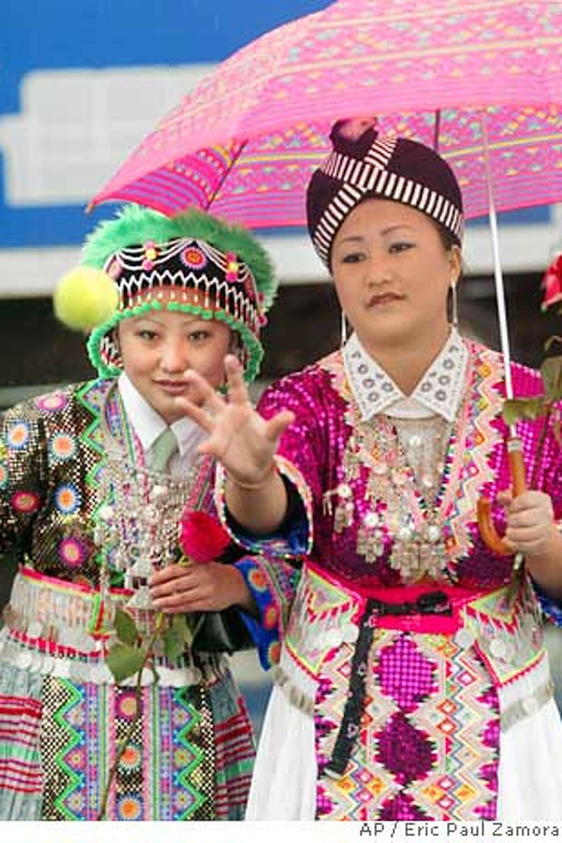 Going Hmong for the holidays