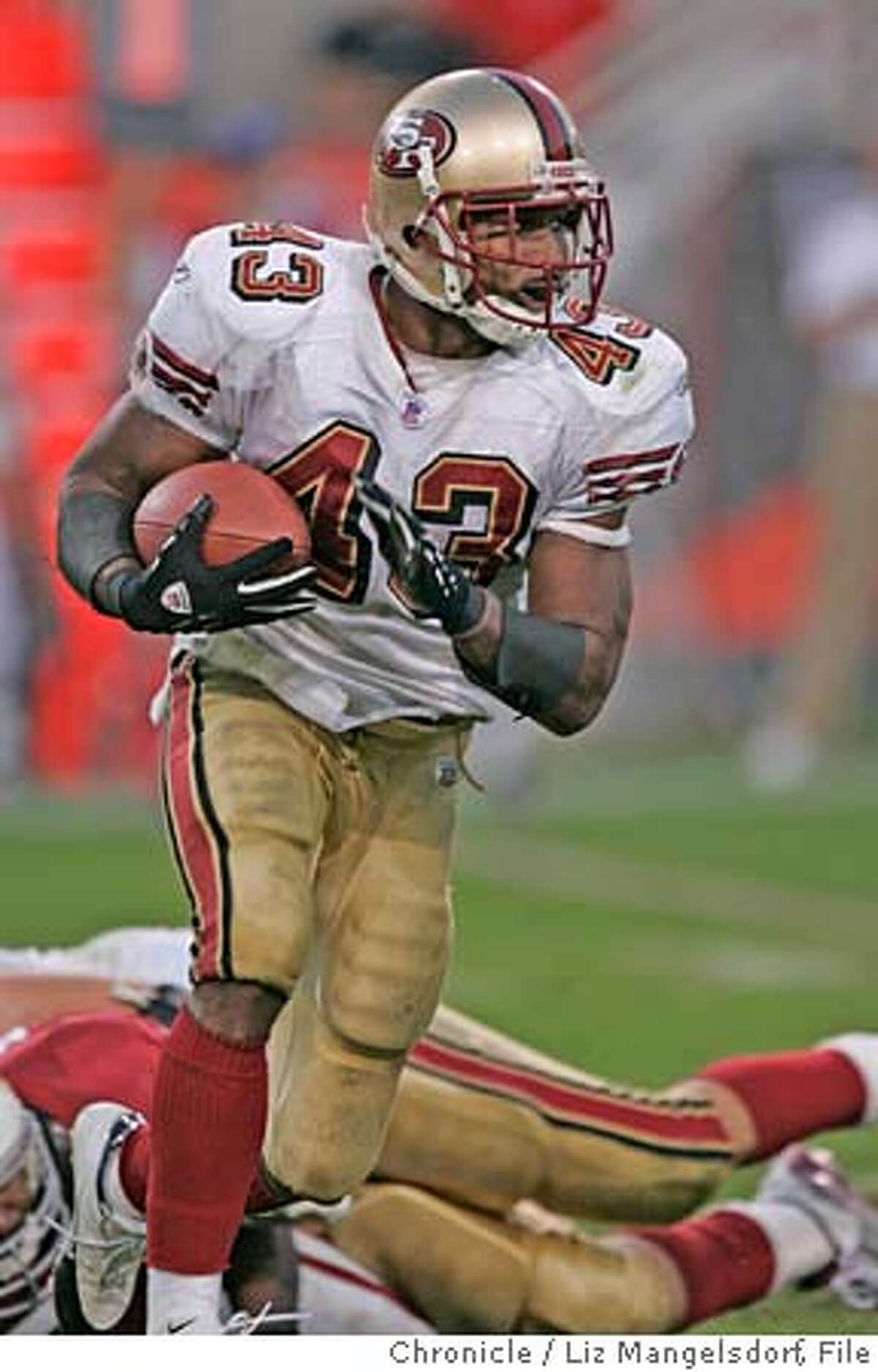 Hicks' locker more than a place to hang his jersey / Expanded cubicle ...