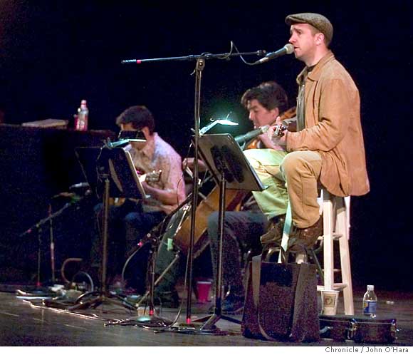 Best Of 2004 / The songs, CD and reissues that made the year in music