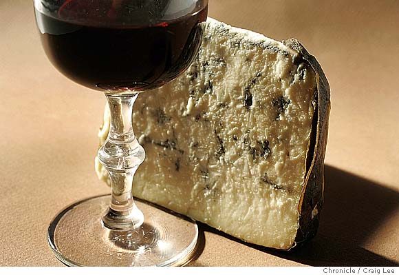 Rogue River Blue a fine start for fledgling cheesemakers