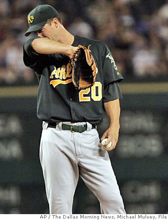 Mulder is hacked off about 2004 / Now that his golf game is back, his ...