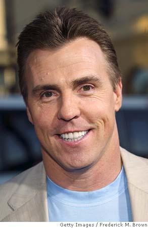OAKLAND / Ex-Raider settles suit over punching / Romanowski to pay ...