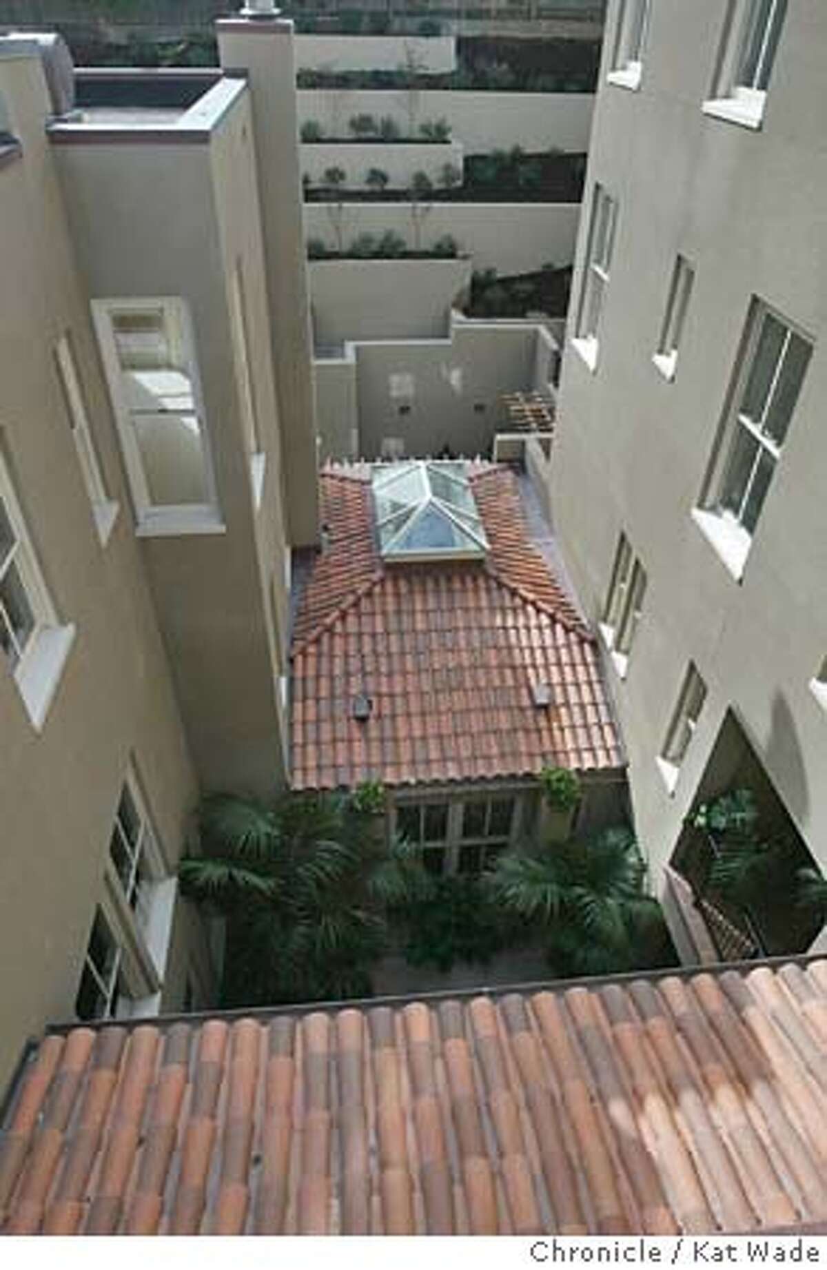 No second fiddle / Esherick sidekick is a force of his own in ...