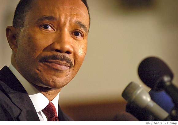 Mfume to quit as NAACP chief / Former congressman says he wants to ...