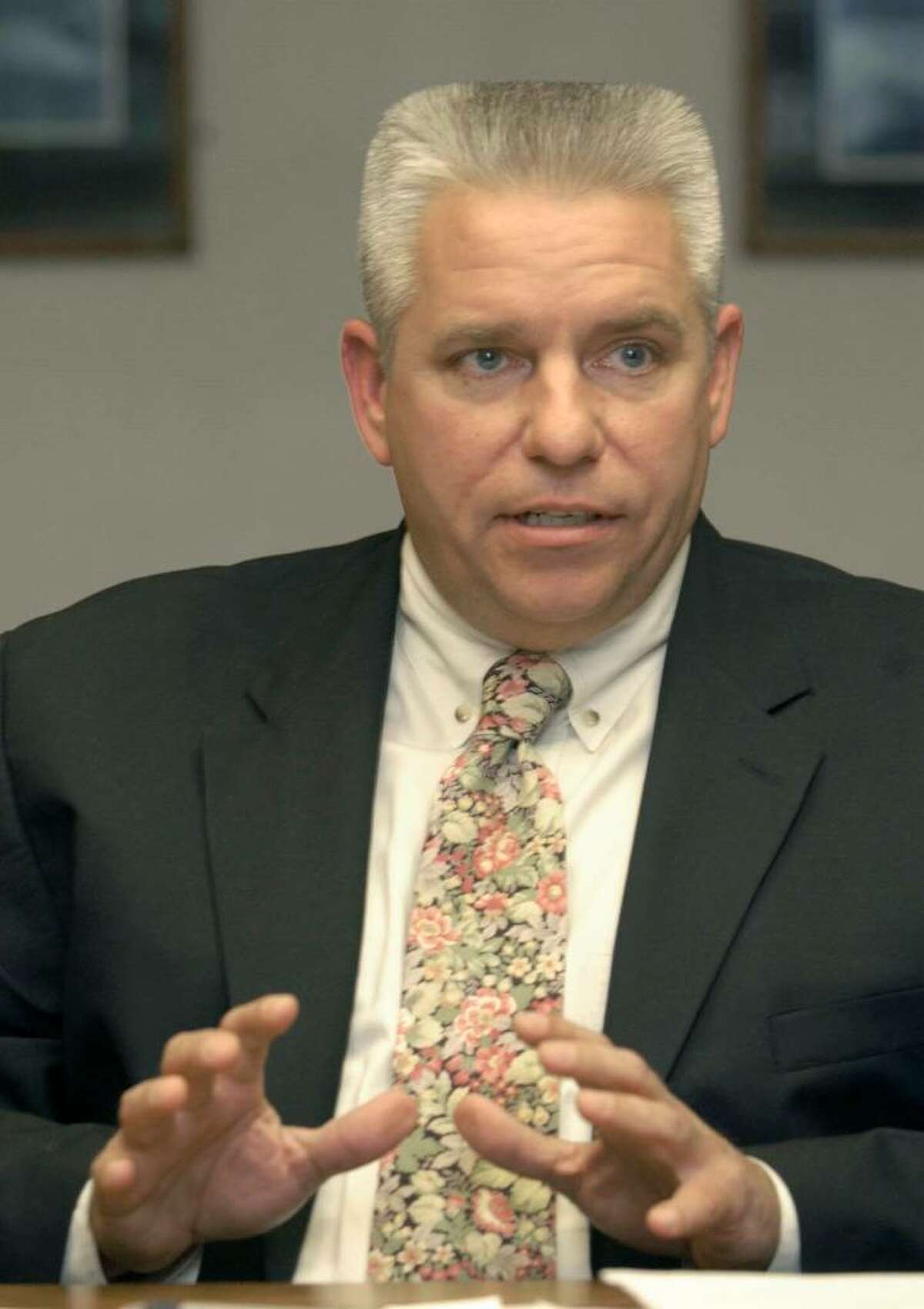 Bridgewater's Stuart and Cable vie for first selectman's seat