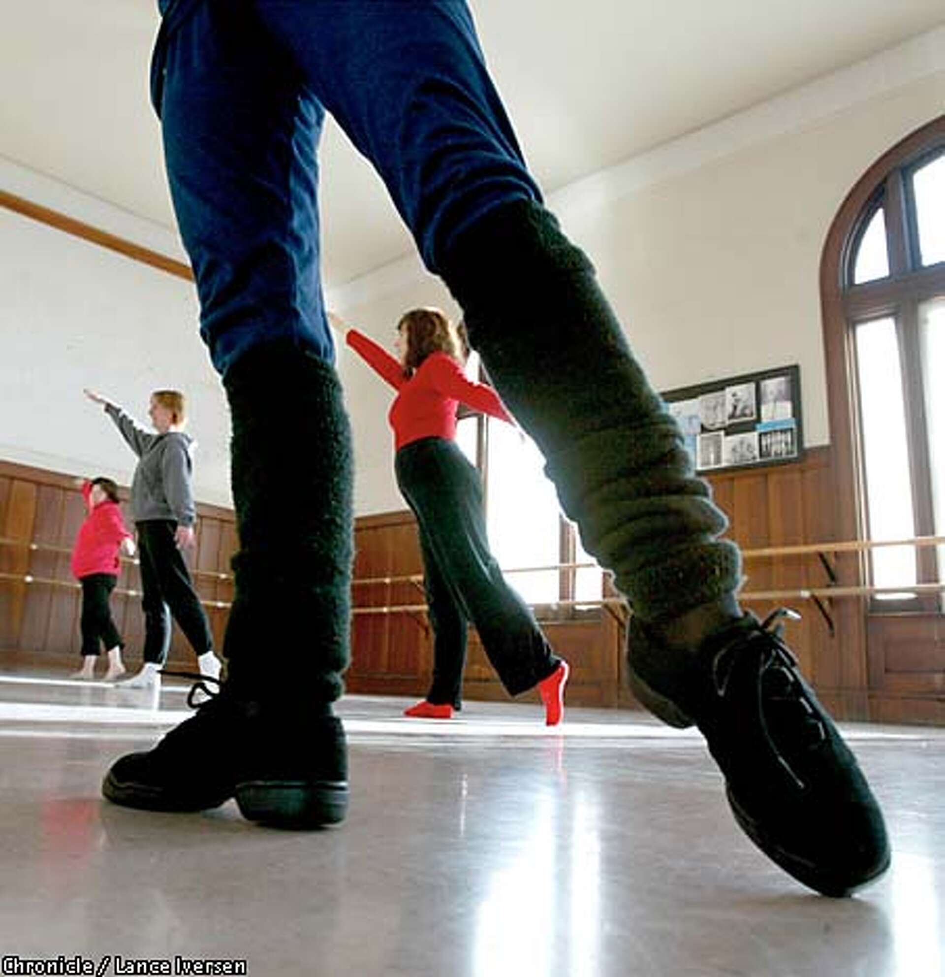 Choreographing fitness / Ballet workouts find an active audience in the ...