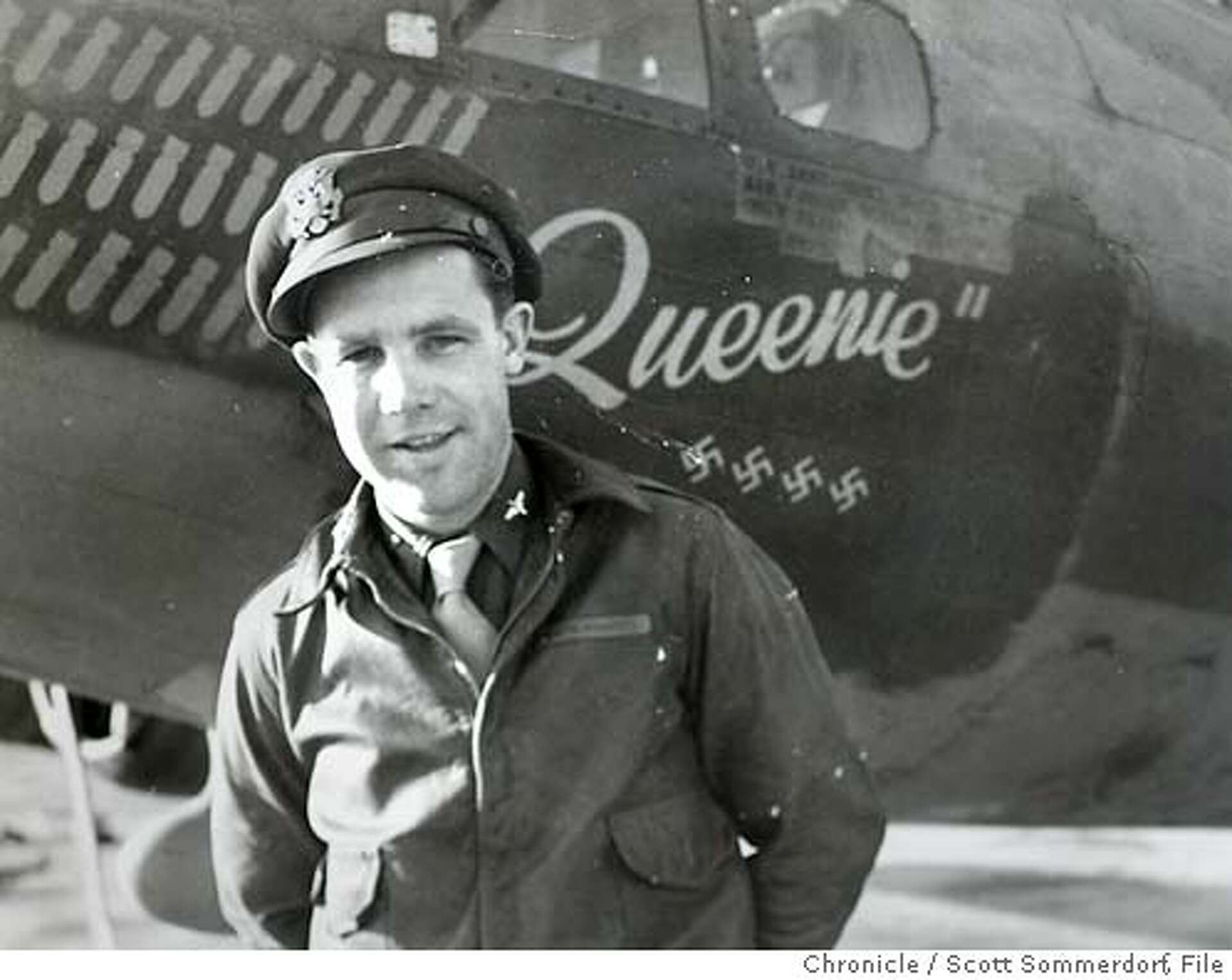 SAN FRANCISCO / WWII bomber pilot honored at last / Medal for daring ...
