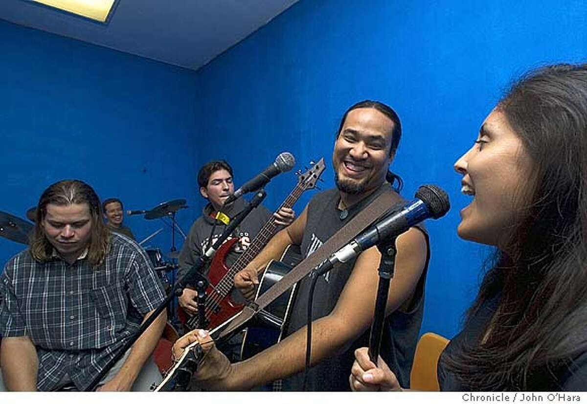 Berkeley: 'New' Chicano spoken-word artists define views of Generation
