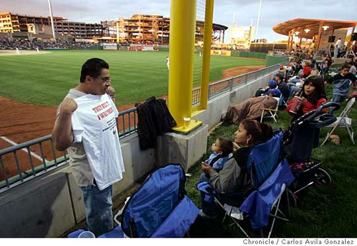 A Banner Ballpark / Stockton's cozy new stadium earns fans' seal of ...