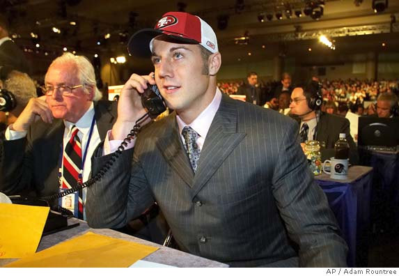 NFL DRAFT DAY / Next challenge for 49ers is getting Smith to sign / Top ...