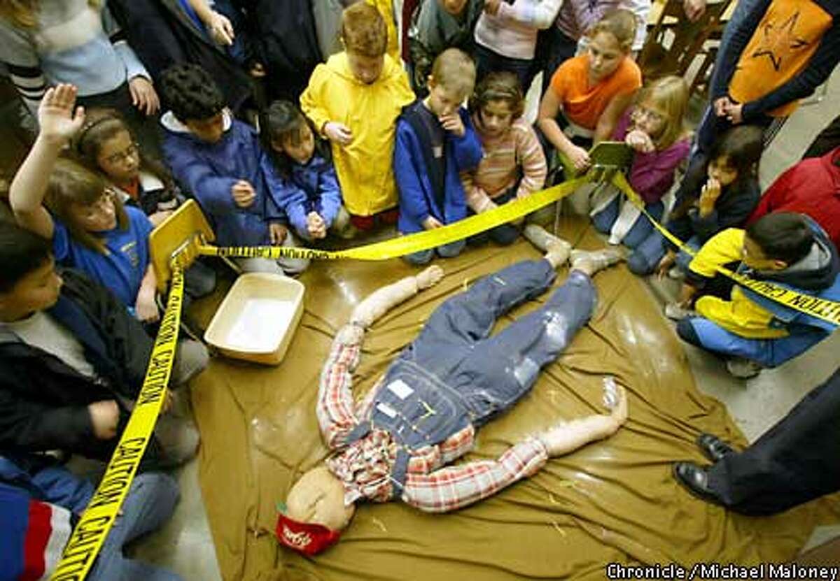 TV creates forensics infatuation / Crime-scene courses flourish despite ...