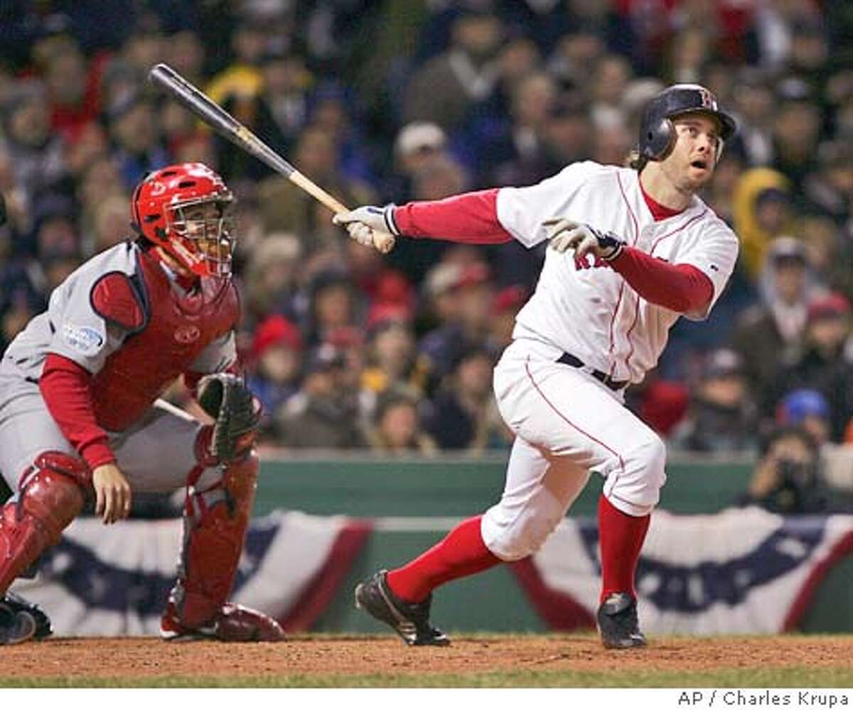 2004 WORLD SERIES / The pole position / Red Sox take early advantage in series with offensive tone