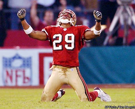 Plummer bounces back by playing it smart