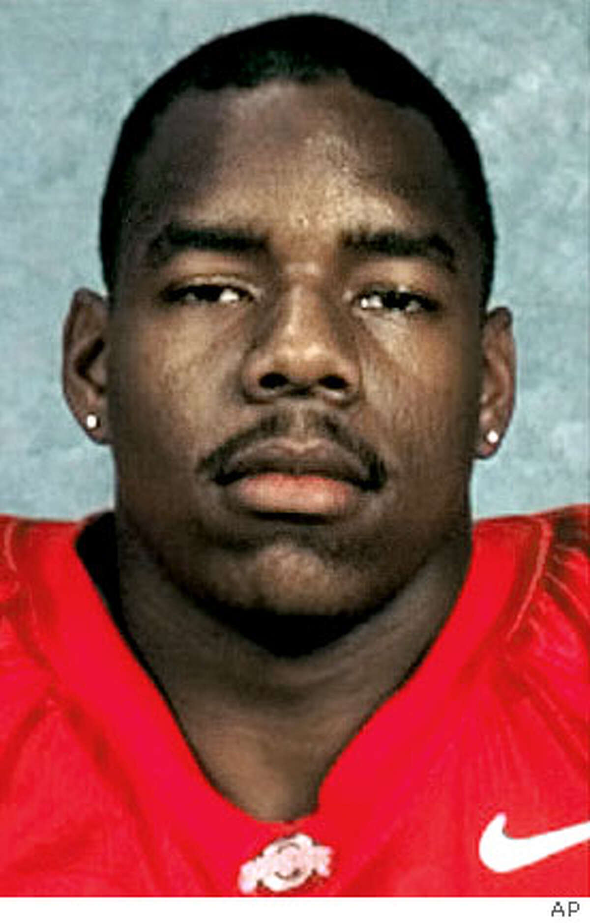 An $80 million splash / 49ers make Clements highest-paid defender ever