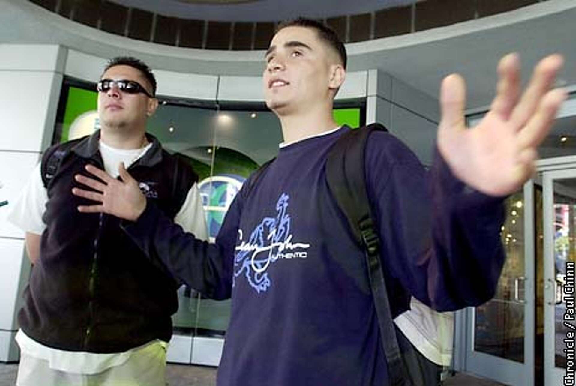 Philosophy, fashion make 'Matrix' a new generation's Force / Trilogy's ...