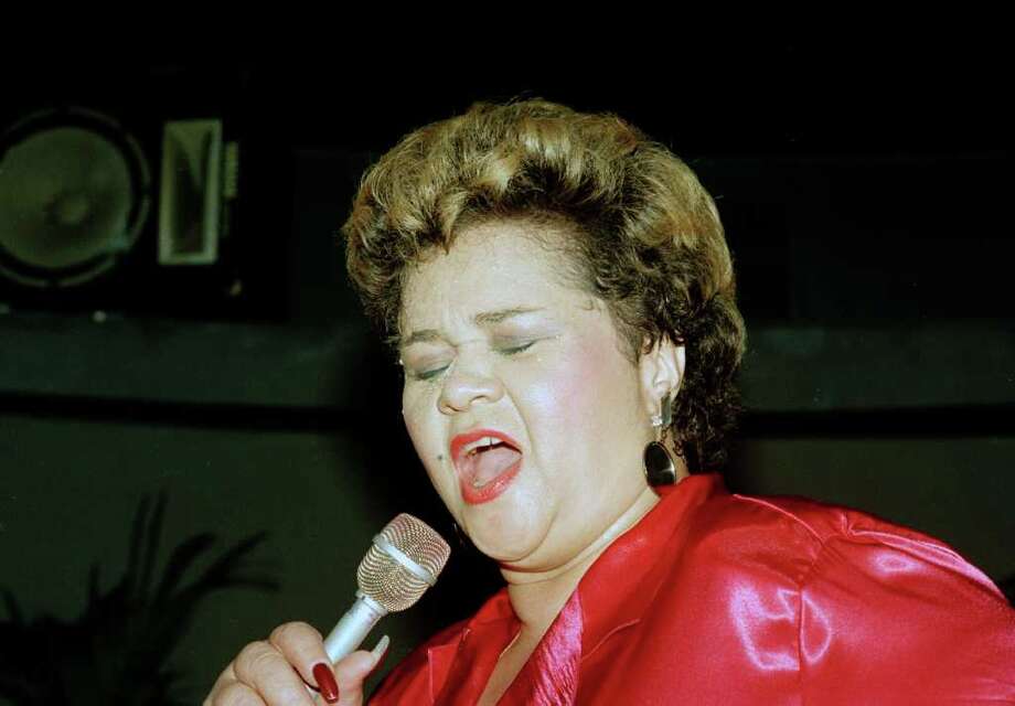 Etta James dies at 73 - NewsTimes
