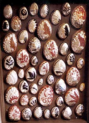 Thieves net rare abalone scrimshaw collection / Unique carvings stolen ...