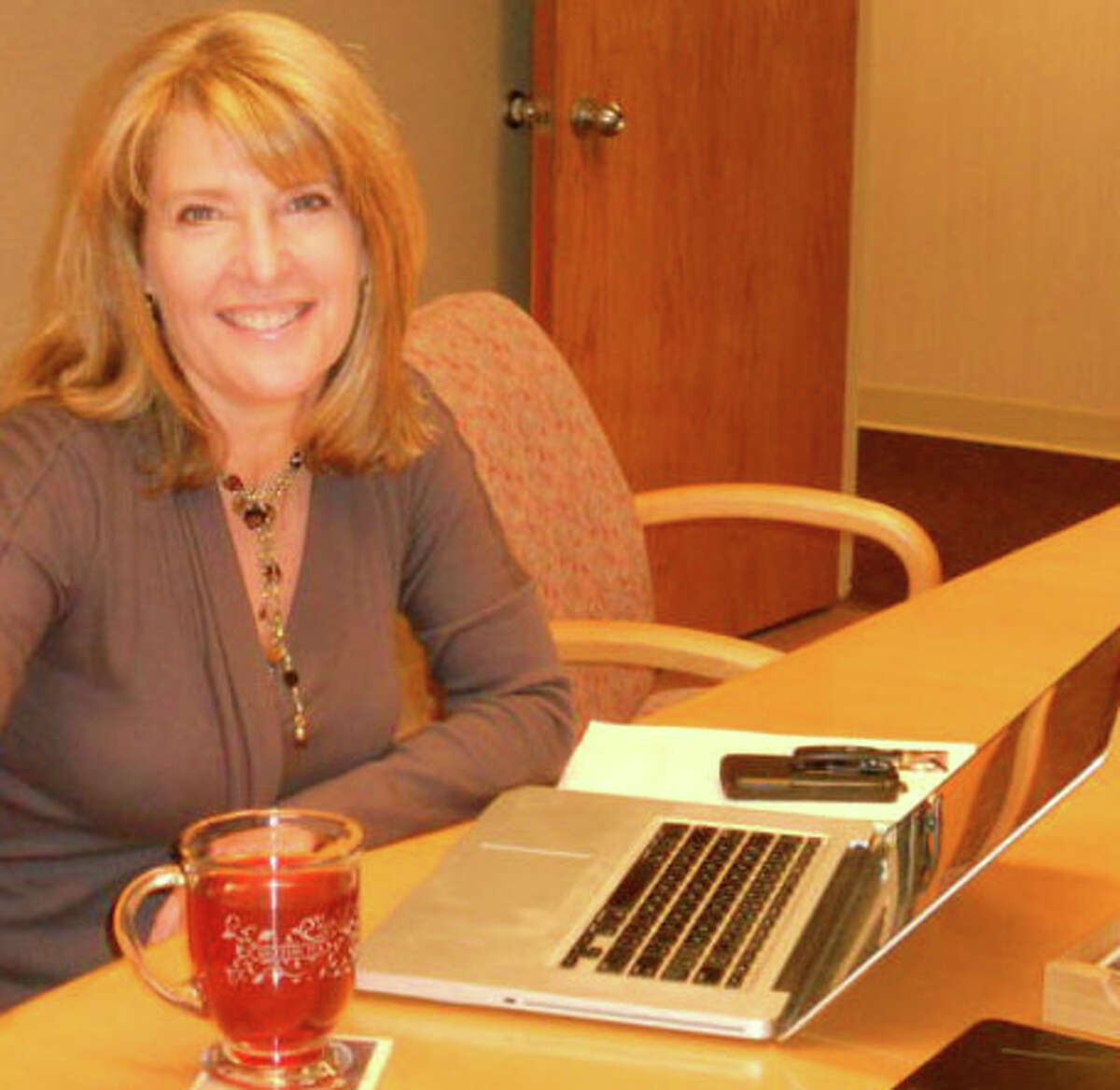 Home brew: Bigelow's mobile tea bar to roll from Fairfield for national ...