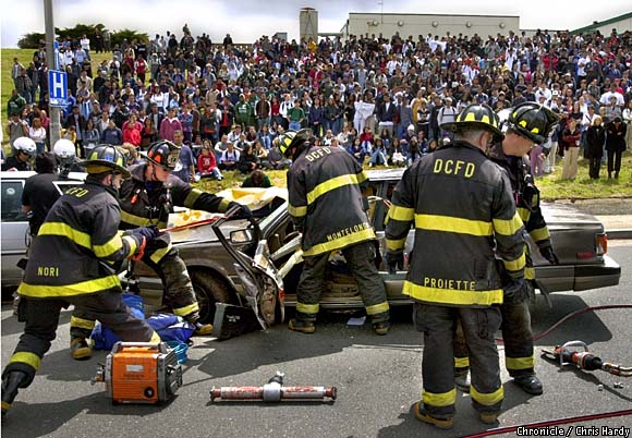 SCHOOLS / A crash course about drinking and driving