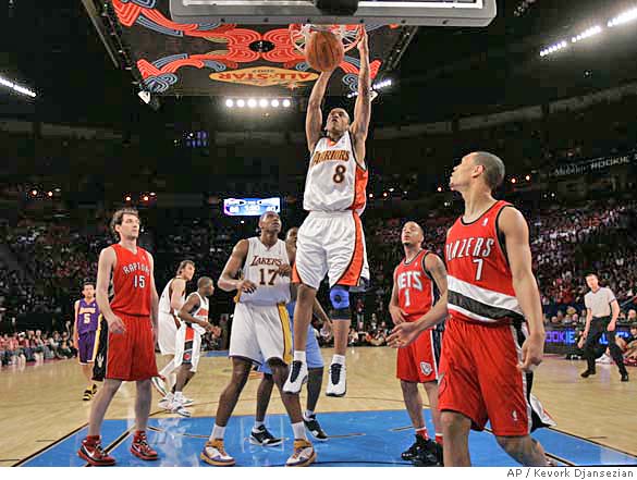ALL-STAR NOTEBOOK / Warriors' Ellis turns Rookie Challenge into dunk-a-thon