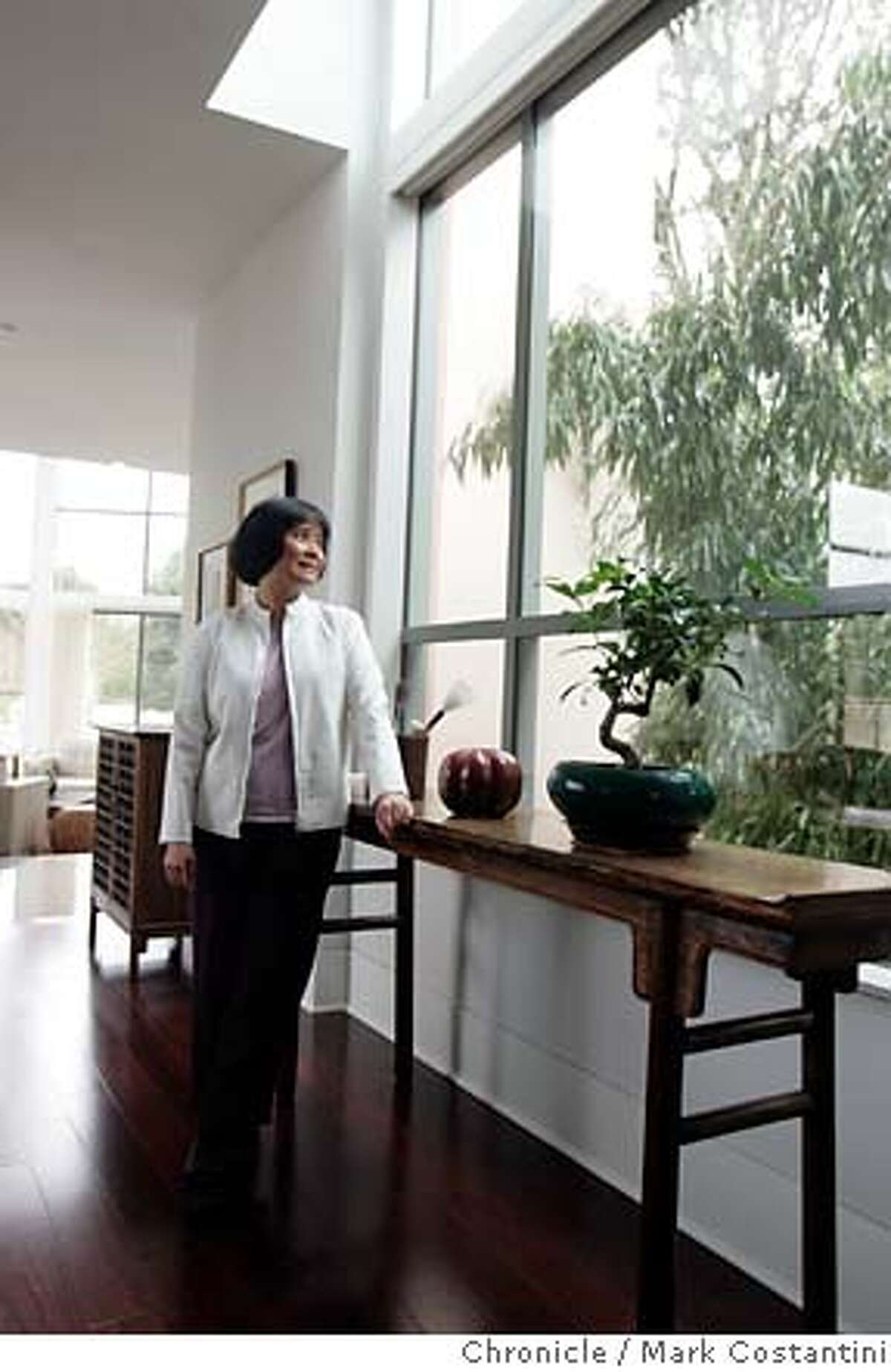 Retooling an old art for a modern setting / Maria Yee finds a way to ...