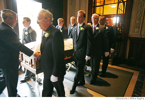 Farewell for Leo McCarthy / Political luminaries pay their final ...